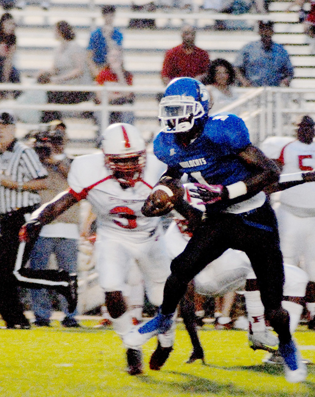 Varnado captures season opener, 34-3 | The Bogalusa Daily News