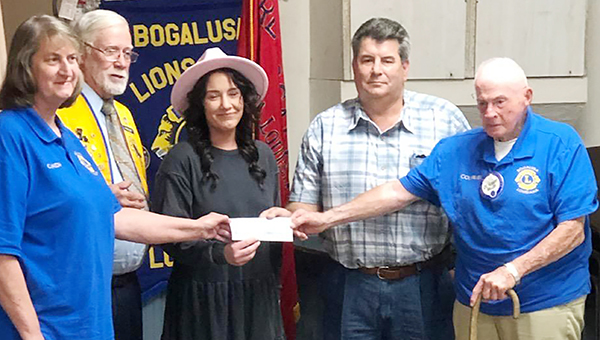 Lions contribute $14K to Christmas in the Park | The Bogalusa Daily News